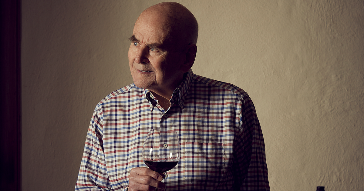 James Halliday announces retirement